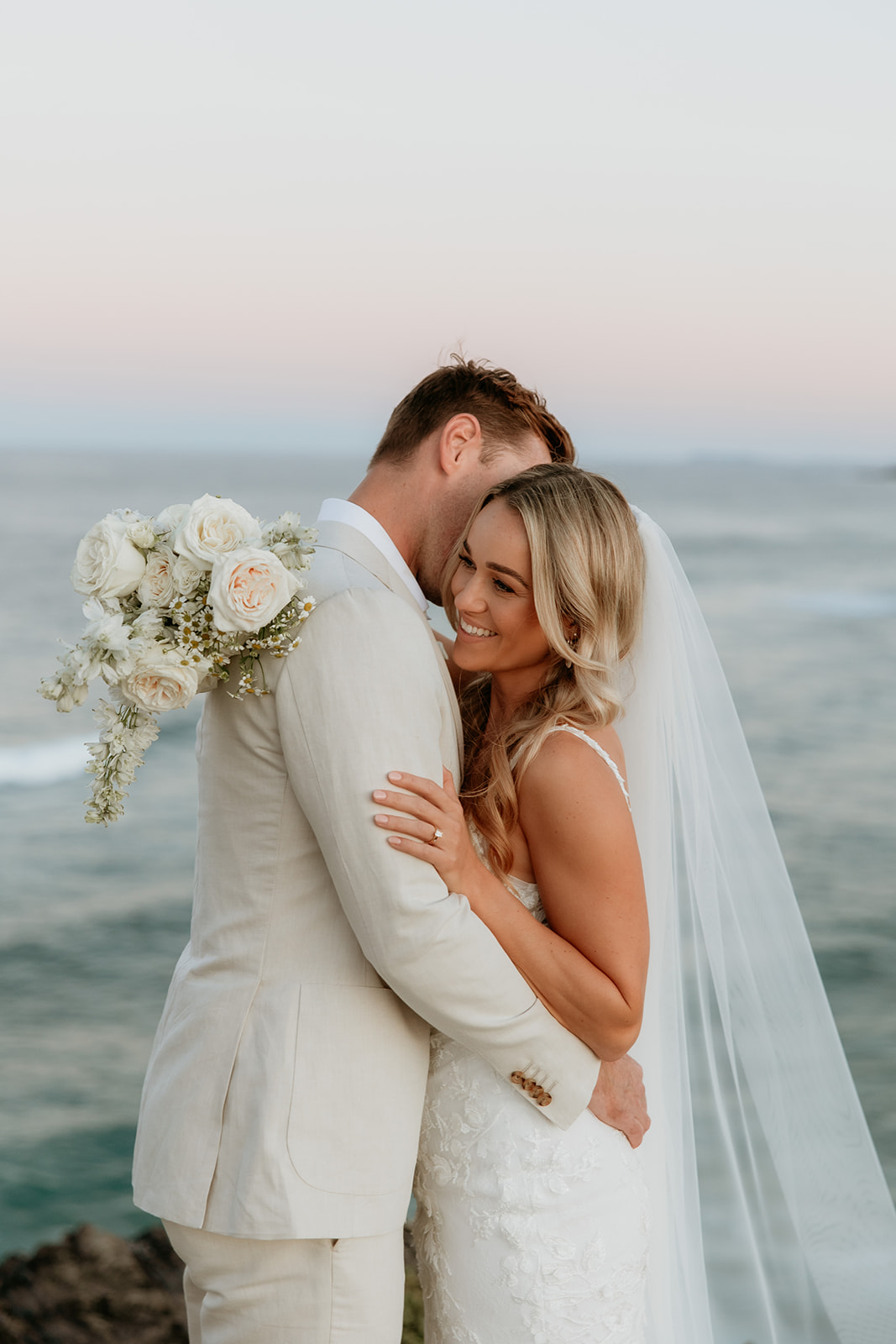 Elyse + Nathan – Whisky Bloom Weddings