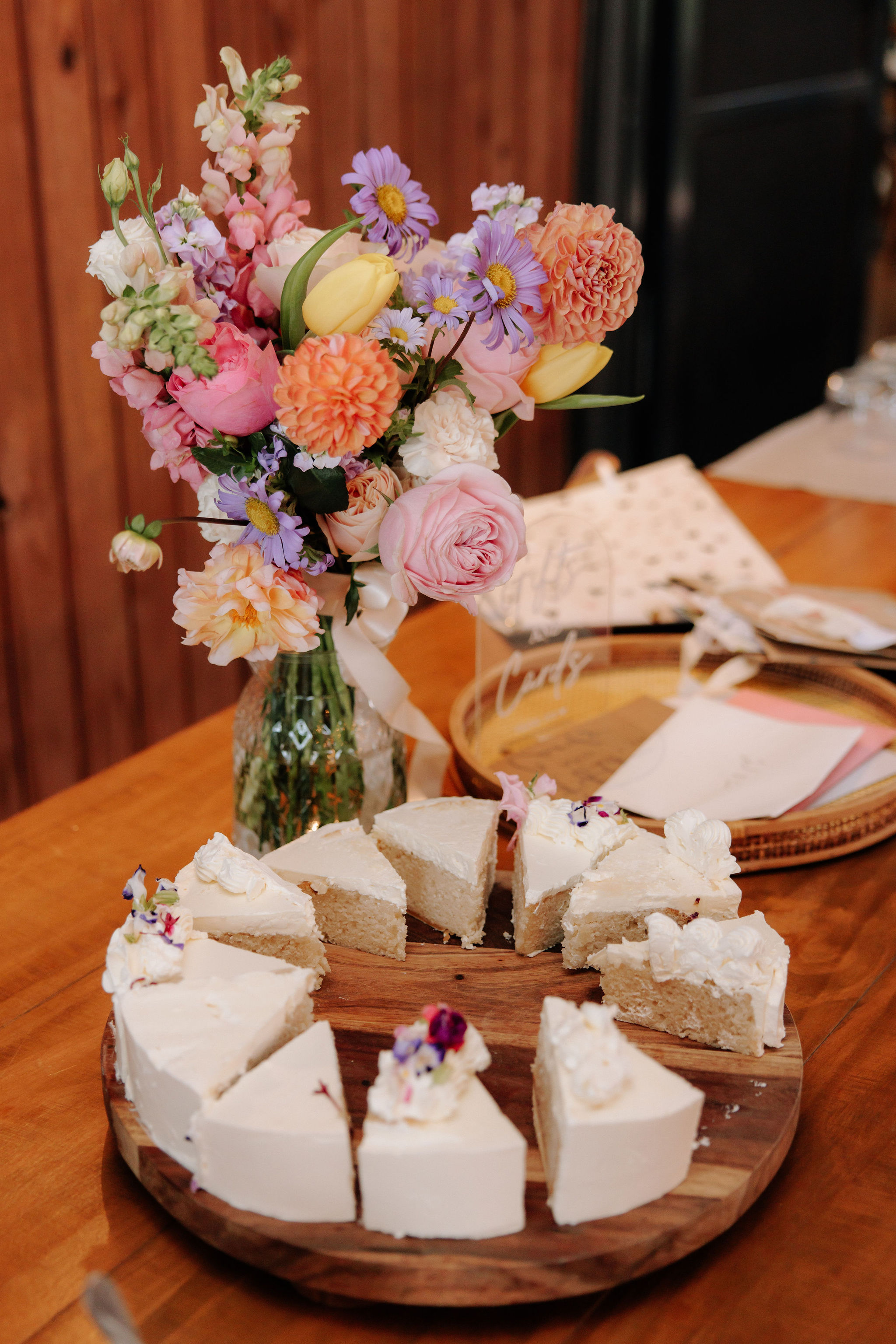 Simone&Jedd(2025)-1250 – Whisky Bloom Weddings